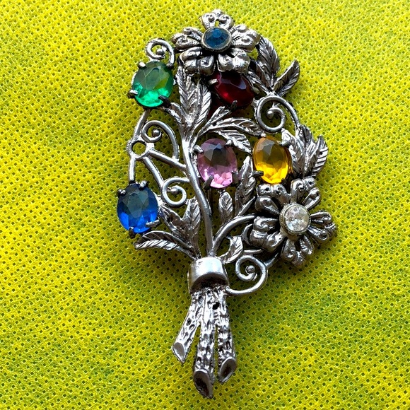 Jewelry | Large Vintage Rhinestone Branch Flower Pin Movable | Poshmark